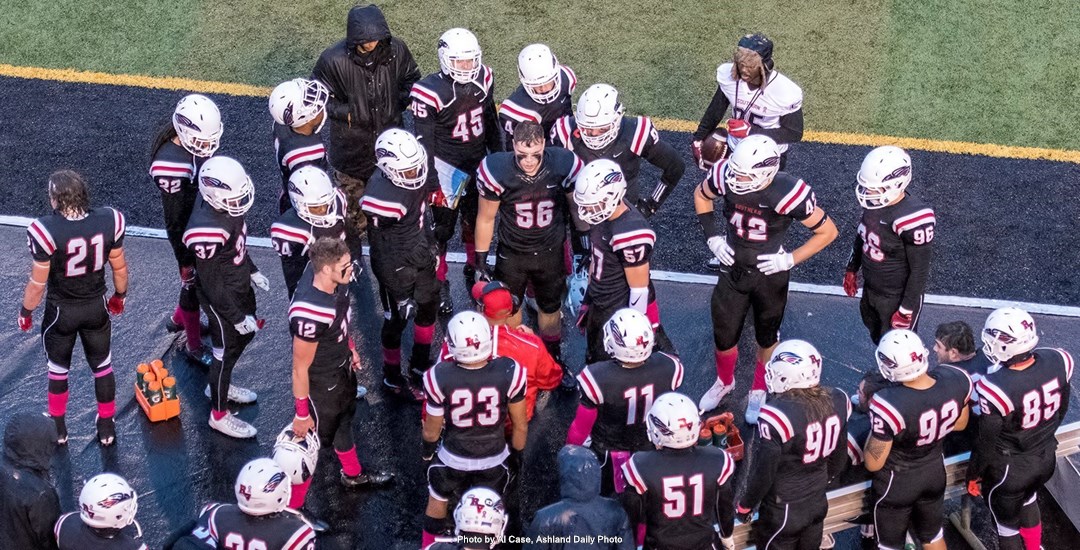 Football – The Siskiyou