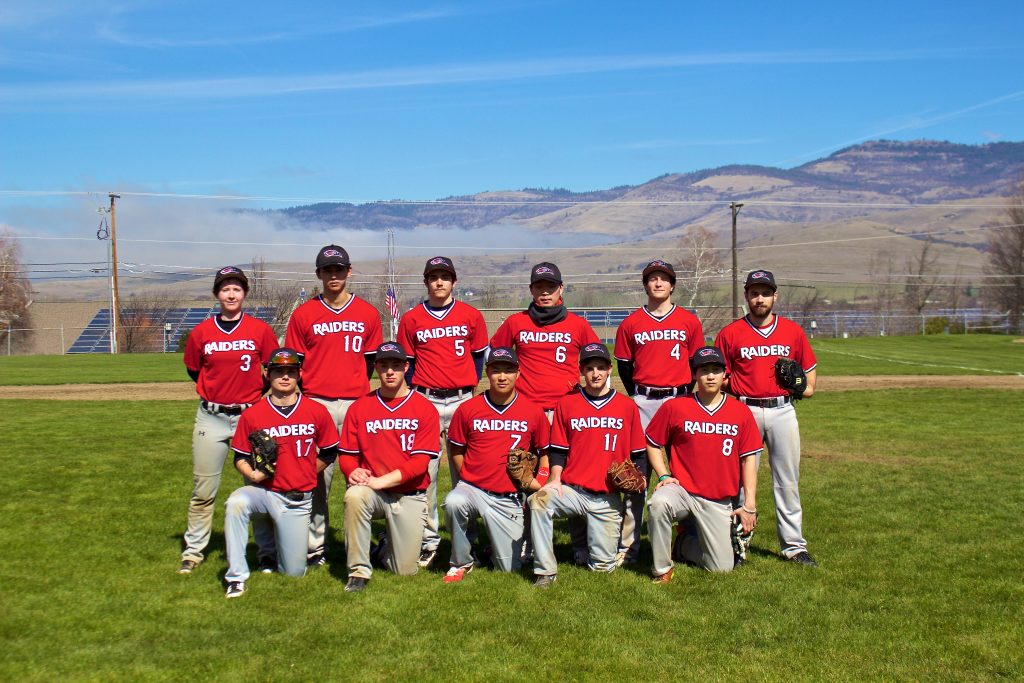 Co-Ed Baseball Team Gets Ready for their Season – The Siskiyou