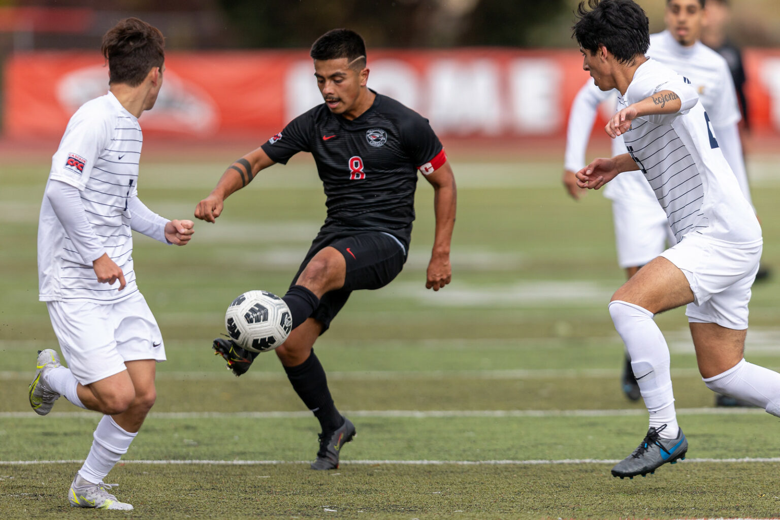 Women’s Soccer – The Siskiyou